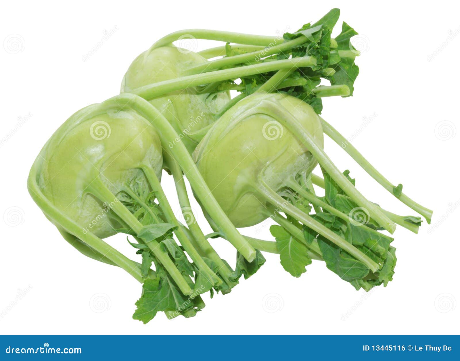 Navet de trois choux-raves photo stock. Image du feuillu - 13445116