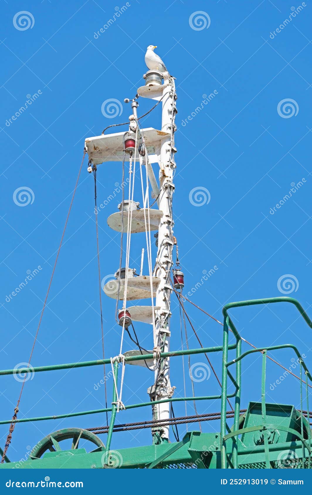Navigation Lights on a Ship Stock Image - Image of travel, ocean: 252913019