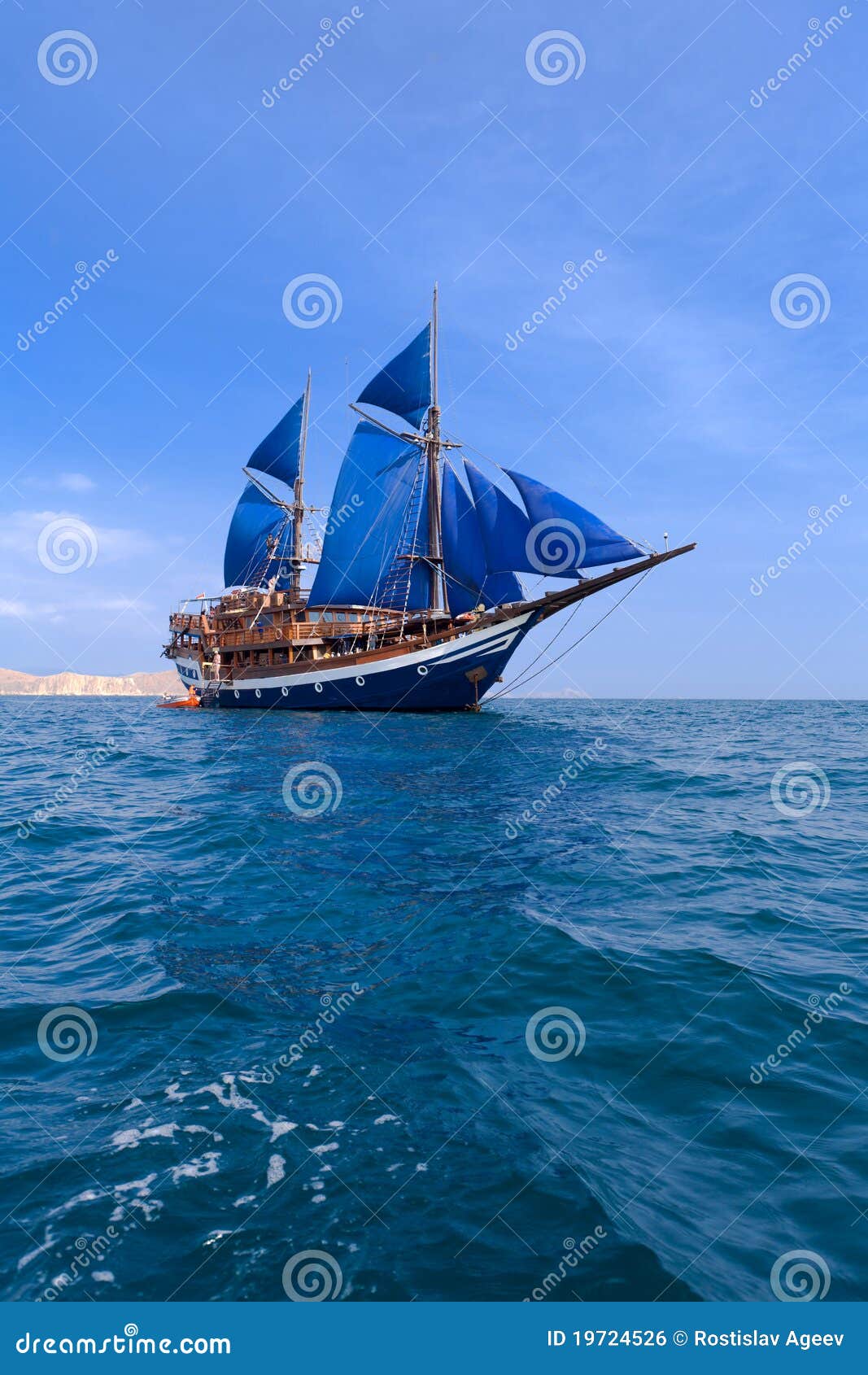 Navio antigo foto de stock. Imagem de barco, antiguidade - 19724526