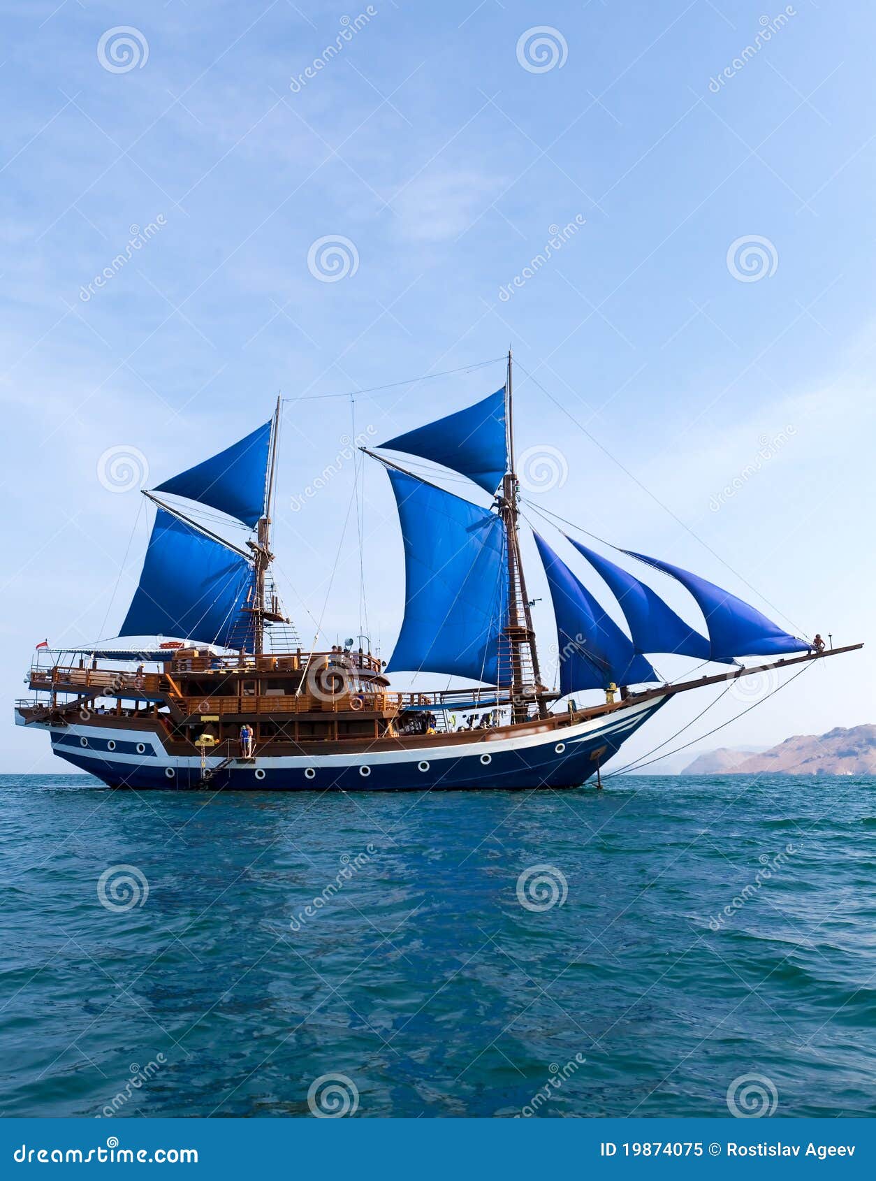 Navio antigo imagem de stock. Imagem de aventura, marinha - 19874075