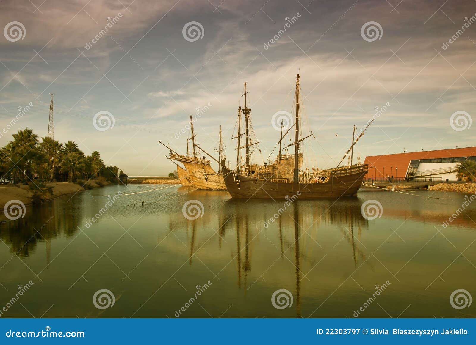 Navios De Christopher Columbo Imagem de Stock - Imagem de maria, aberto ...
