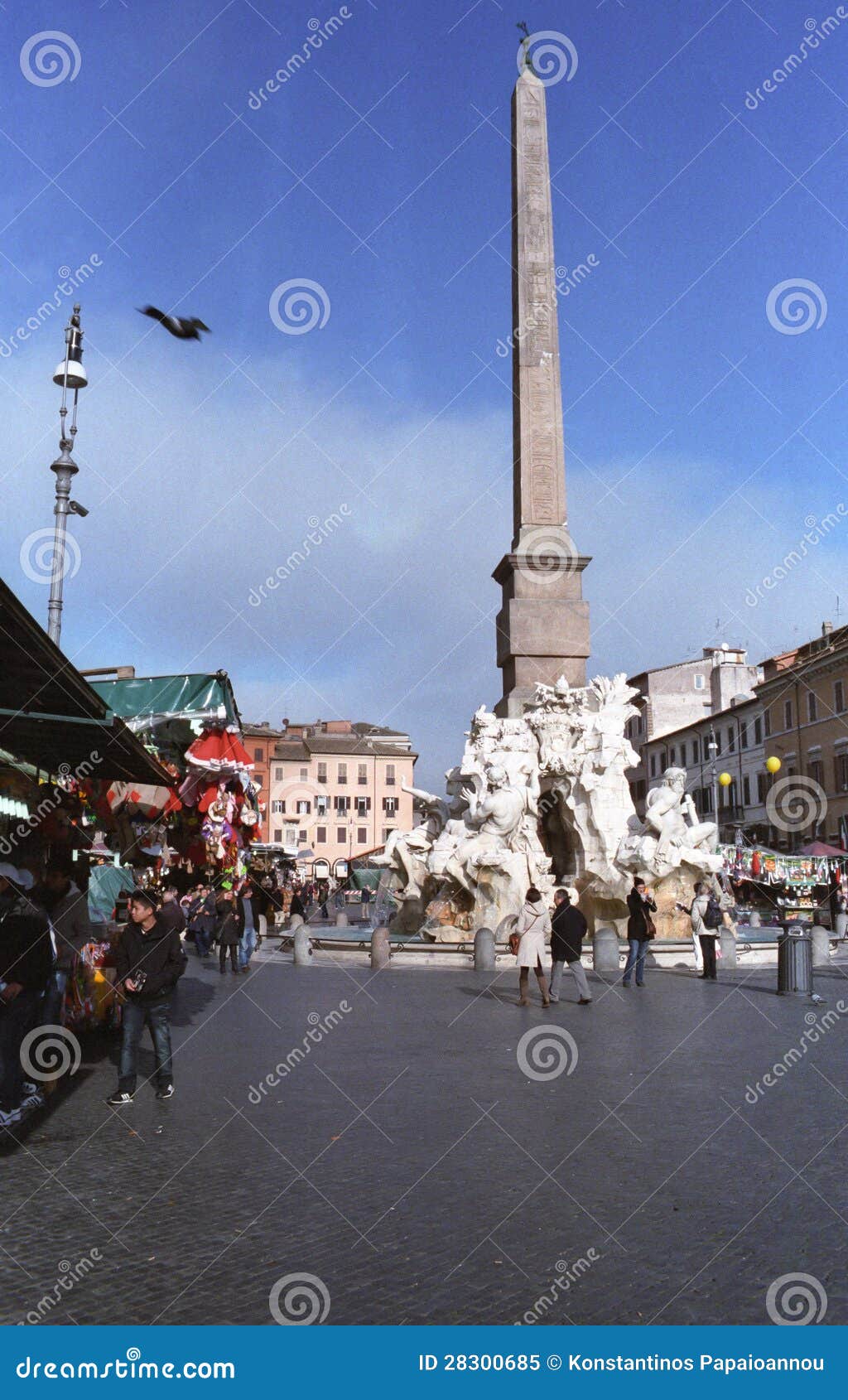Navona square in Rome editorial image. Image of architecture - 28300685