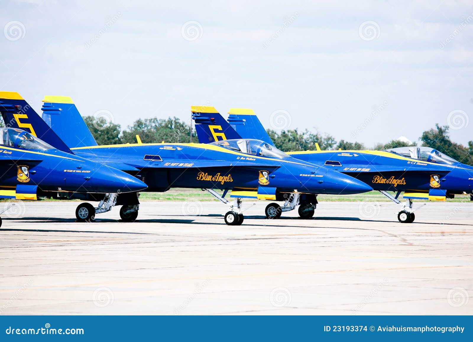 NAVY Blue Angels editorial stock image. Image of jets - 23193374