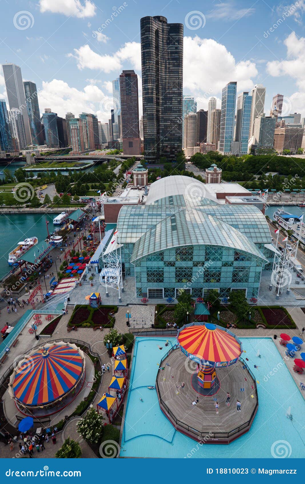 Navy Pier Architecture Editorial Photo | CartoonDealer.com #20981591