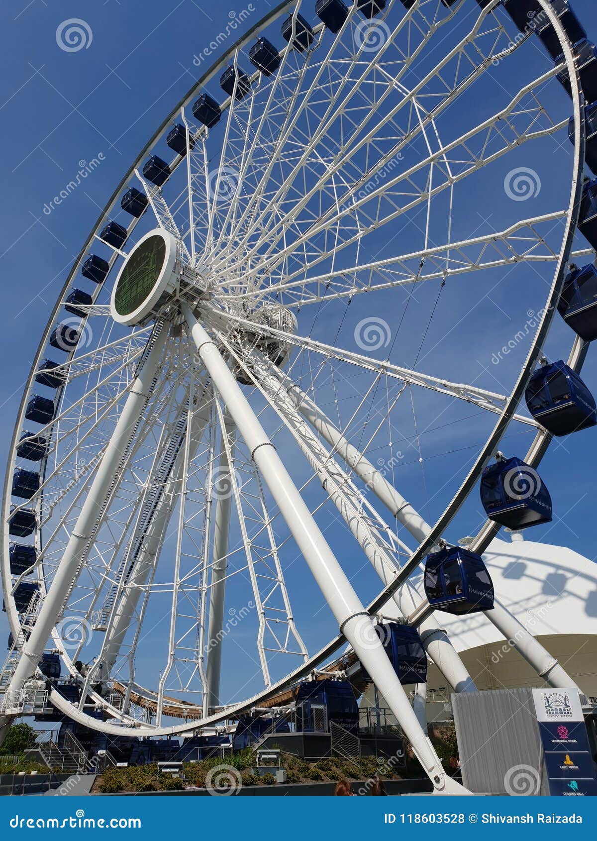 Navy Pier Centennial Wheel Chicago Editorial Stock Photo - Image of ...