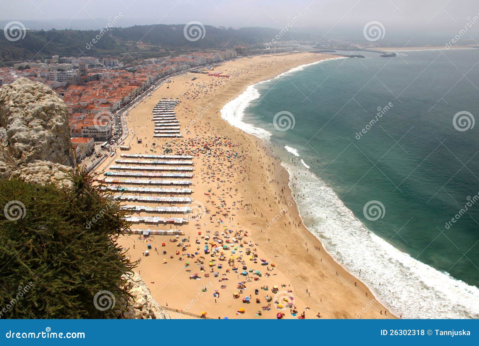 Nazare, Portogallo fotografia stock. Immagine di generalità - 26302318