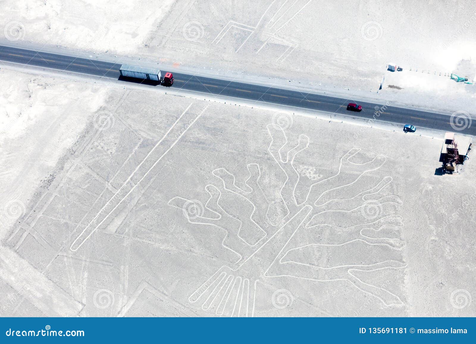 Nazca Lines from the Aircraft Stock Image - Image of coastline, nazca ...