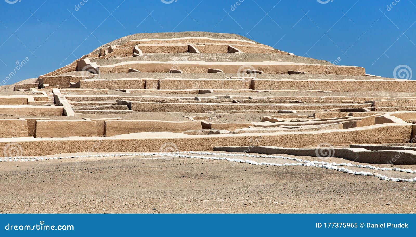 Nazca or Nasca Pyramid at Cahuachi Archeological Site Stock Image ...