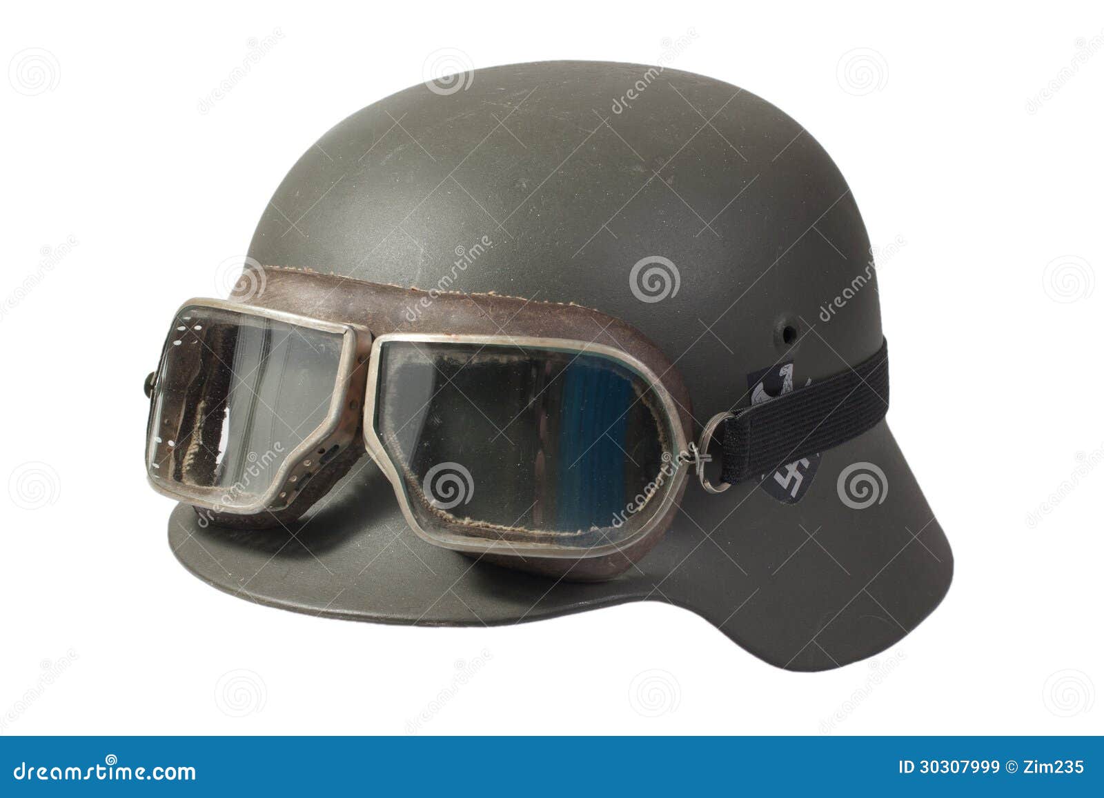 Nazi Duitse helm redactionele stock afbeelding. Image of leger - 30307999