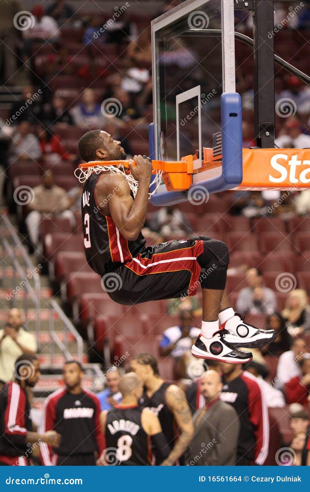 NBA Dwayne Wade editorial stock image. Image of 76ers - 16561664