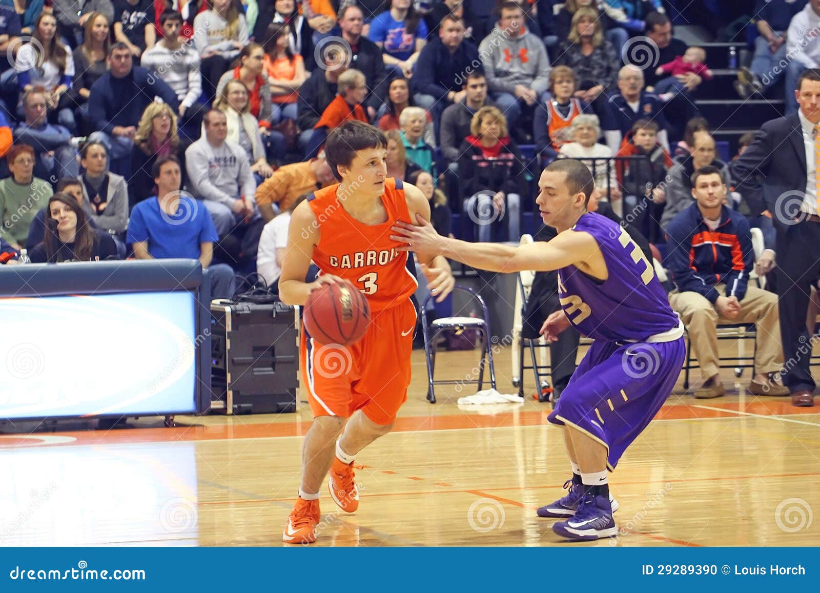 NCAA Boys Basketball editorial image. Image of challenge - 29289390