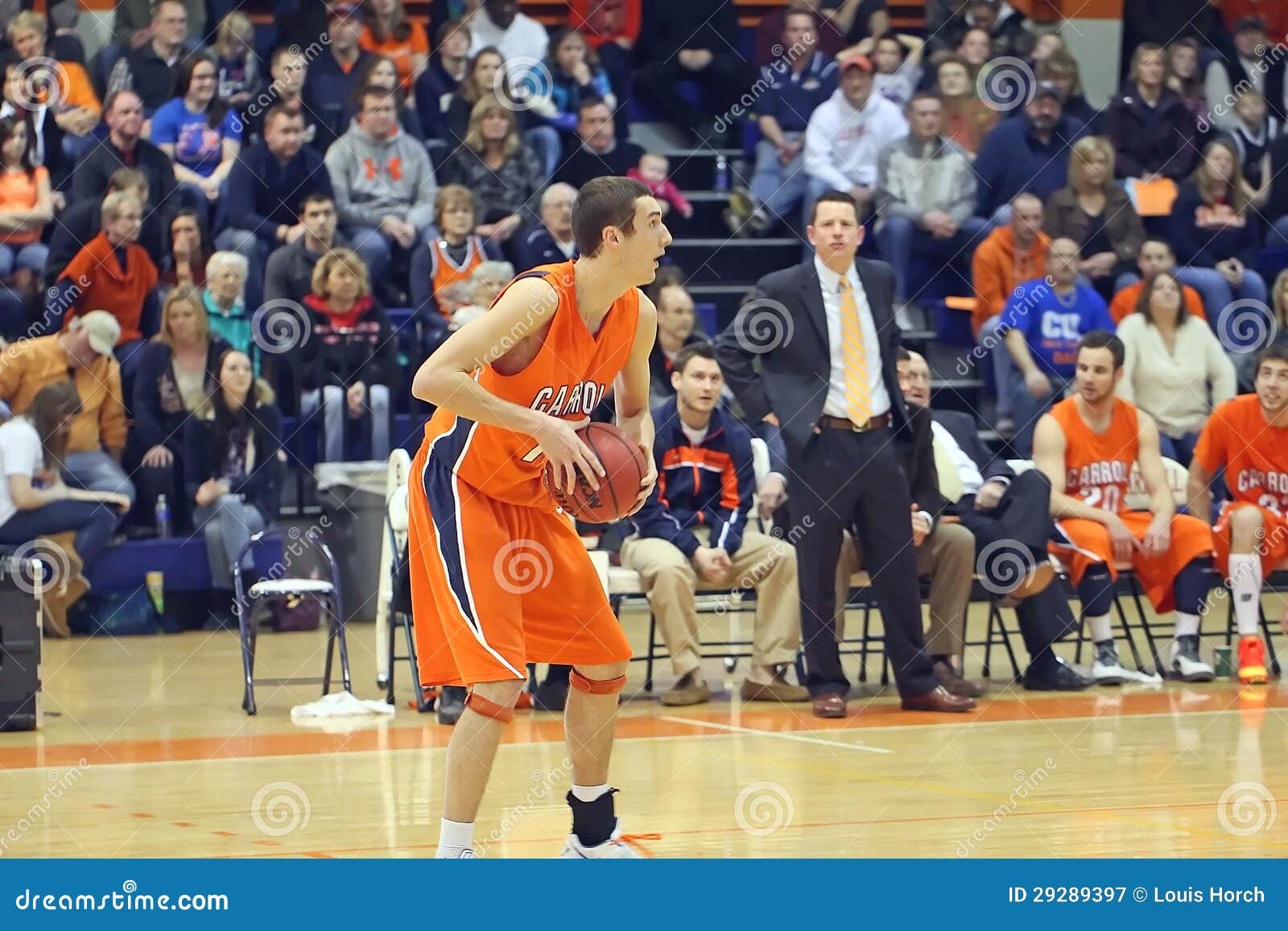 NCAA Boys Basketball editorial photography. Image of game - 29289397