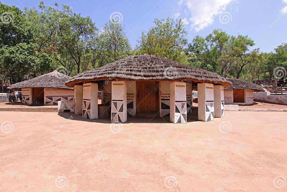 Ndebele Village stock photo. Image of africa, huts, grass - 11470624