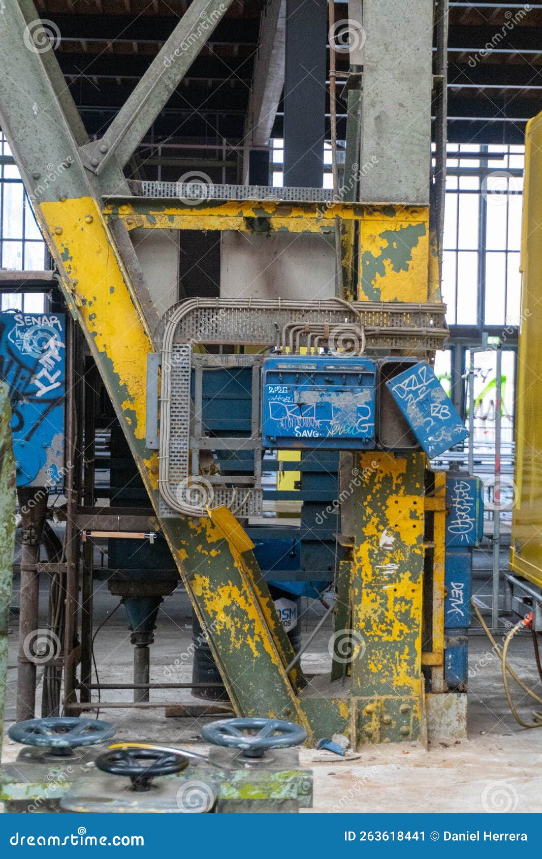 NDSM Wharf Amsterdam - Industrial 5 Editorial Photo - Image of ...