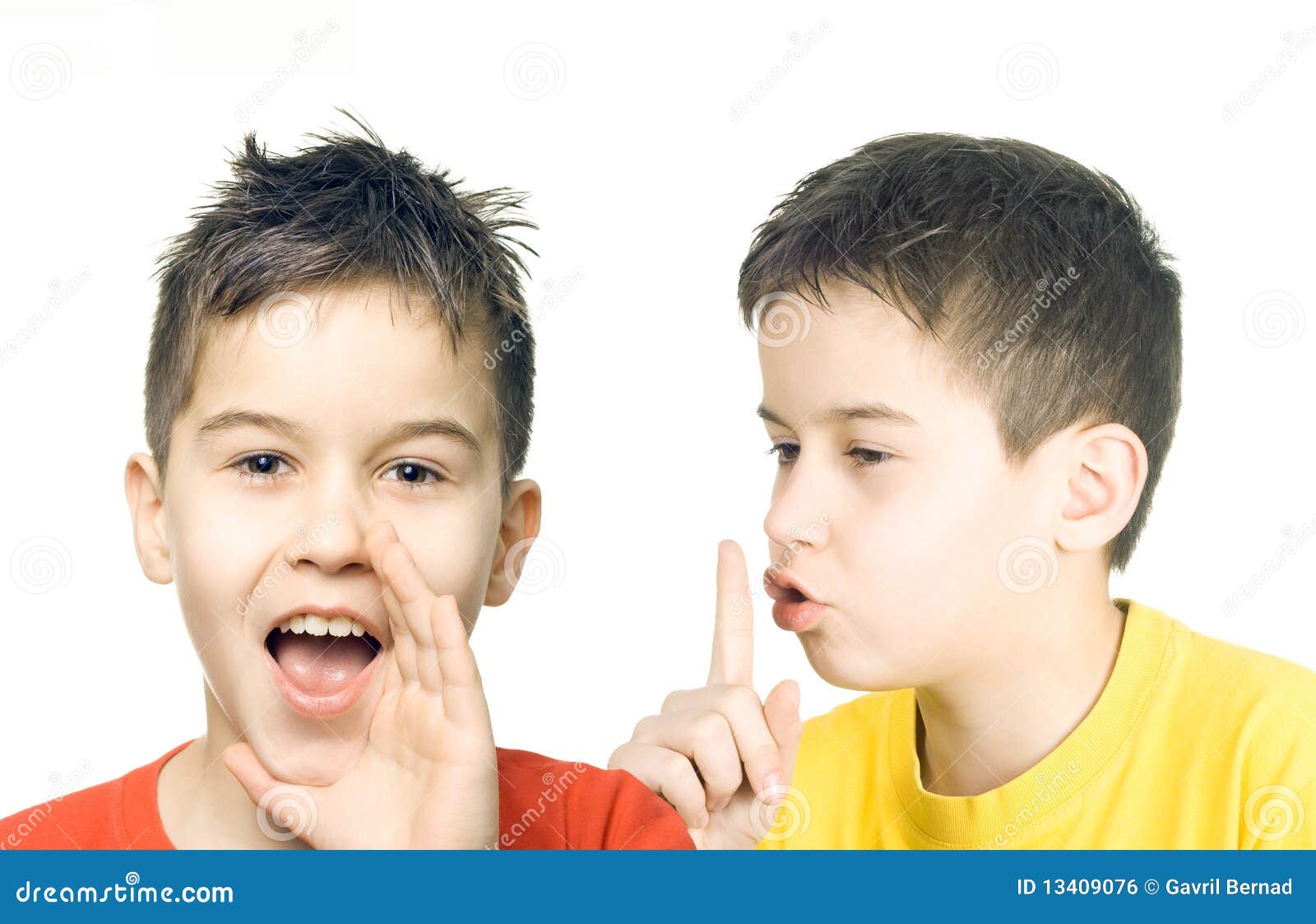 Ne parlez pas ! photo stock. Image du concentration, beuglement - 13409076