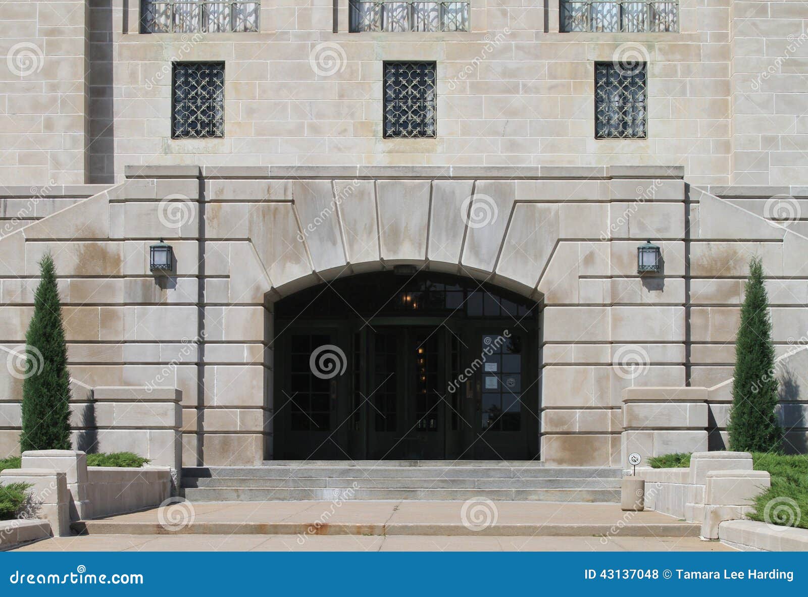 Nebraska State Capitol Building Entryway Stock Photo - Image of lights ...