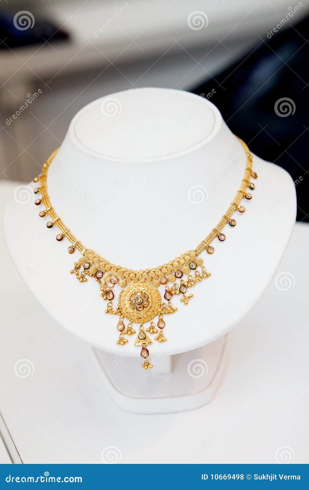 Neck gold jewellery stock photo. Image of kerala, india - 10669498