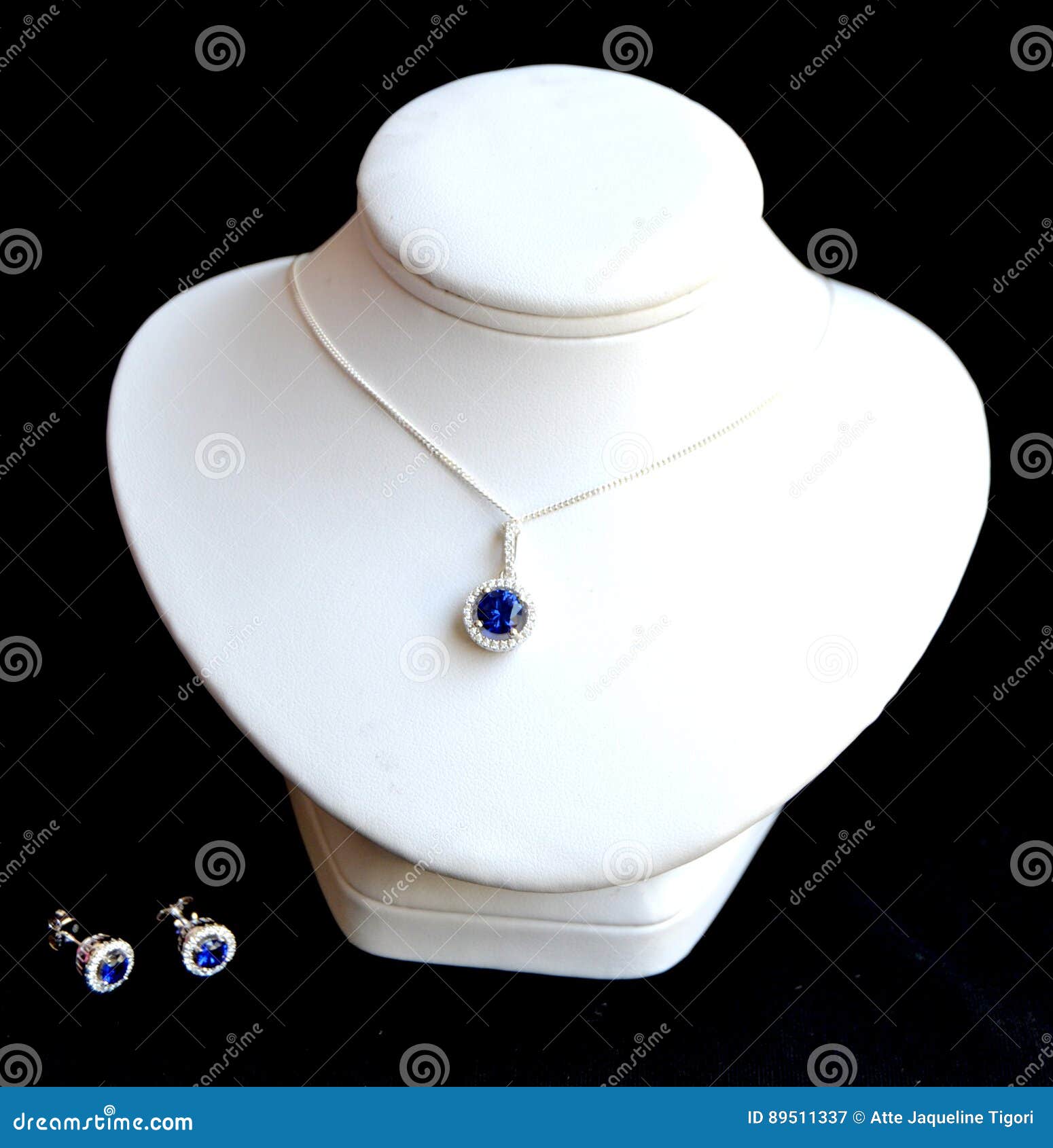 NECKLACE SAMPLE stock image. Image of face, type, sample - 89511337