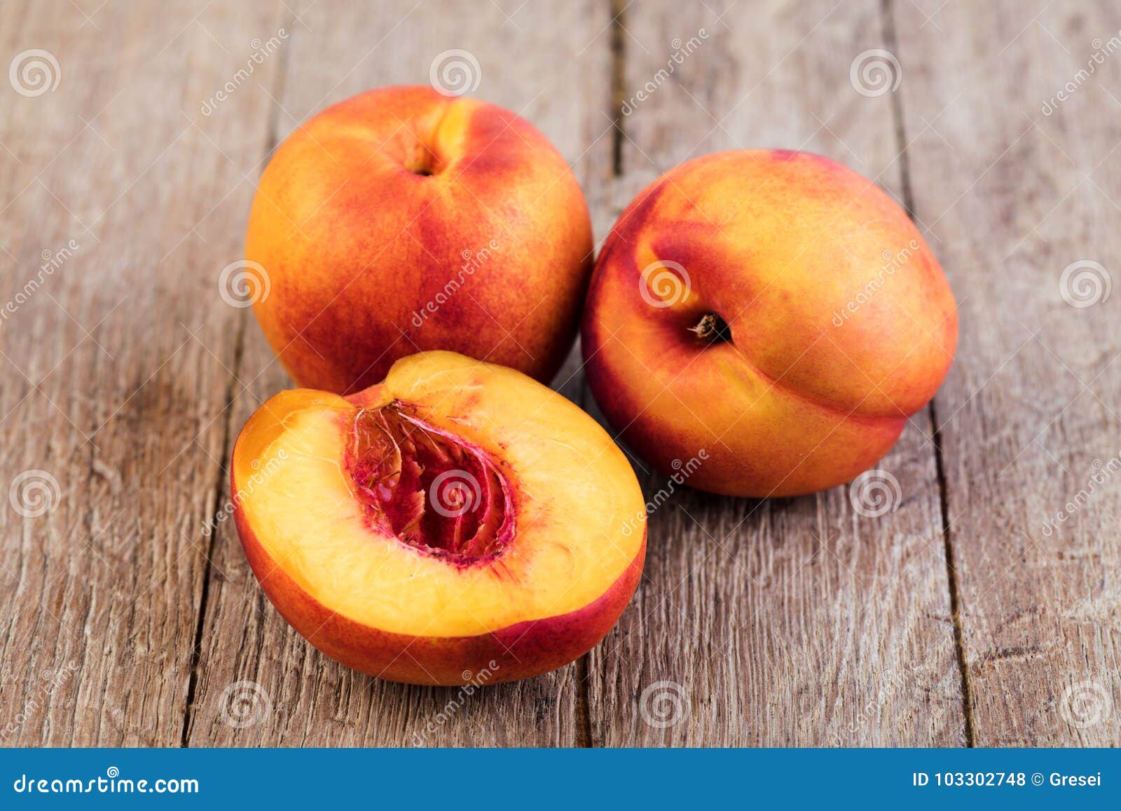 Nectarina foto de archivo. Imagen de sano, dieta, vegetariano - 103302748