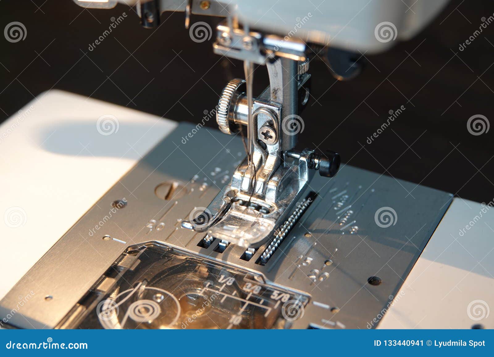 The Needle Mechanism of the Sewing Machine Stock Image - Image of steel ...