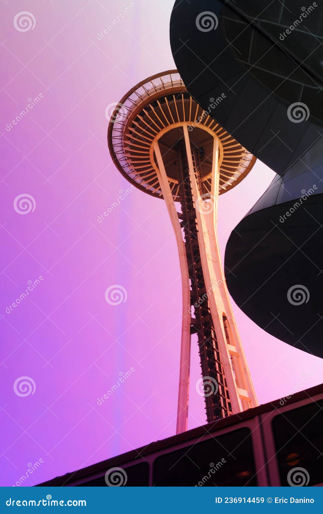 Space Needle tower . editorial stock image. Image of space - 236914459