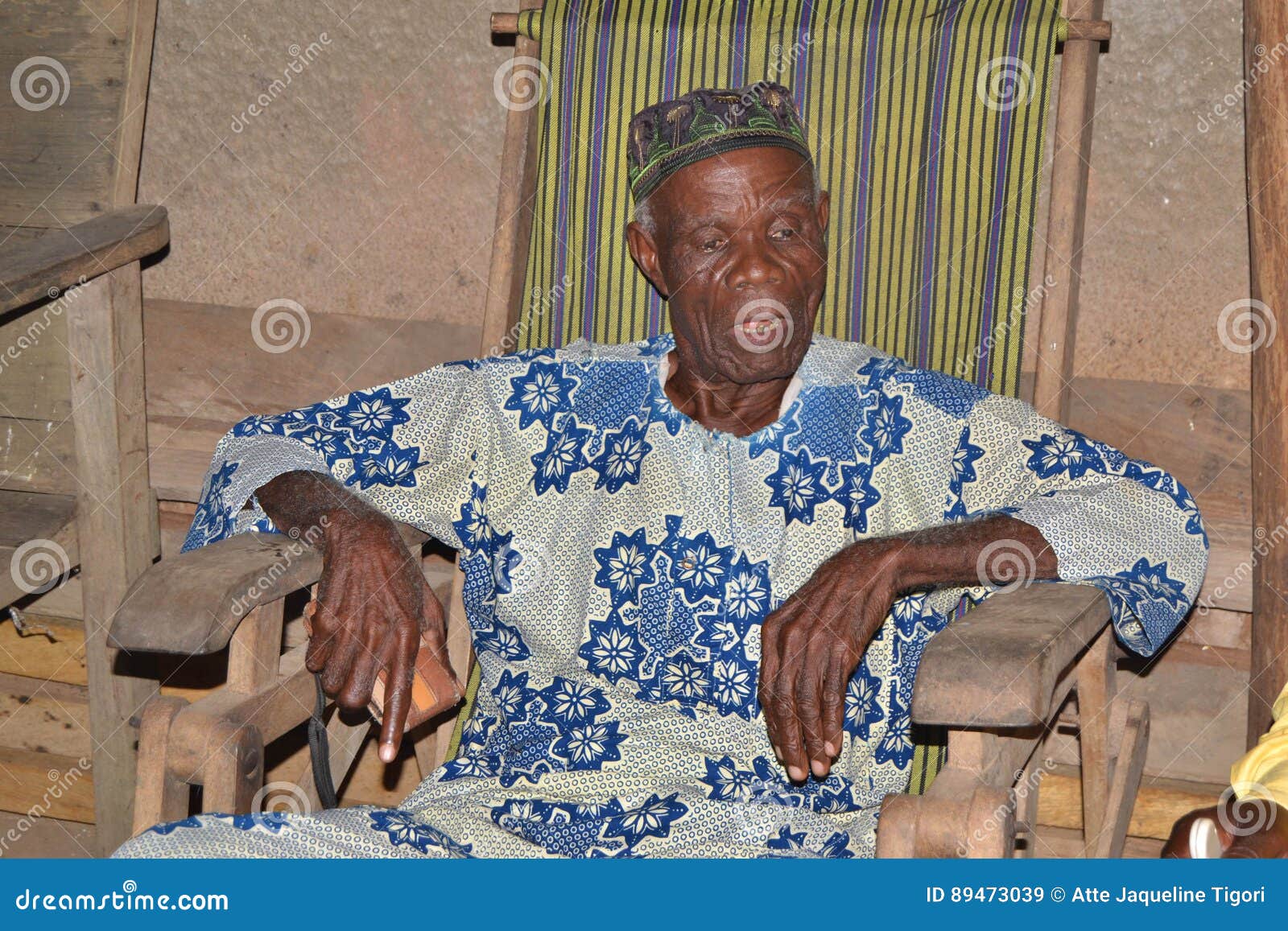 NEFAST-EFFECT VAN POST KIEScrisis in KOOI D ` IVOIRE Redactionele Stock ...