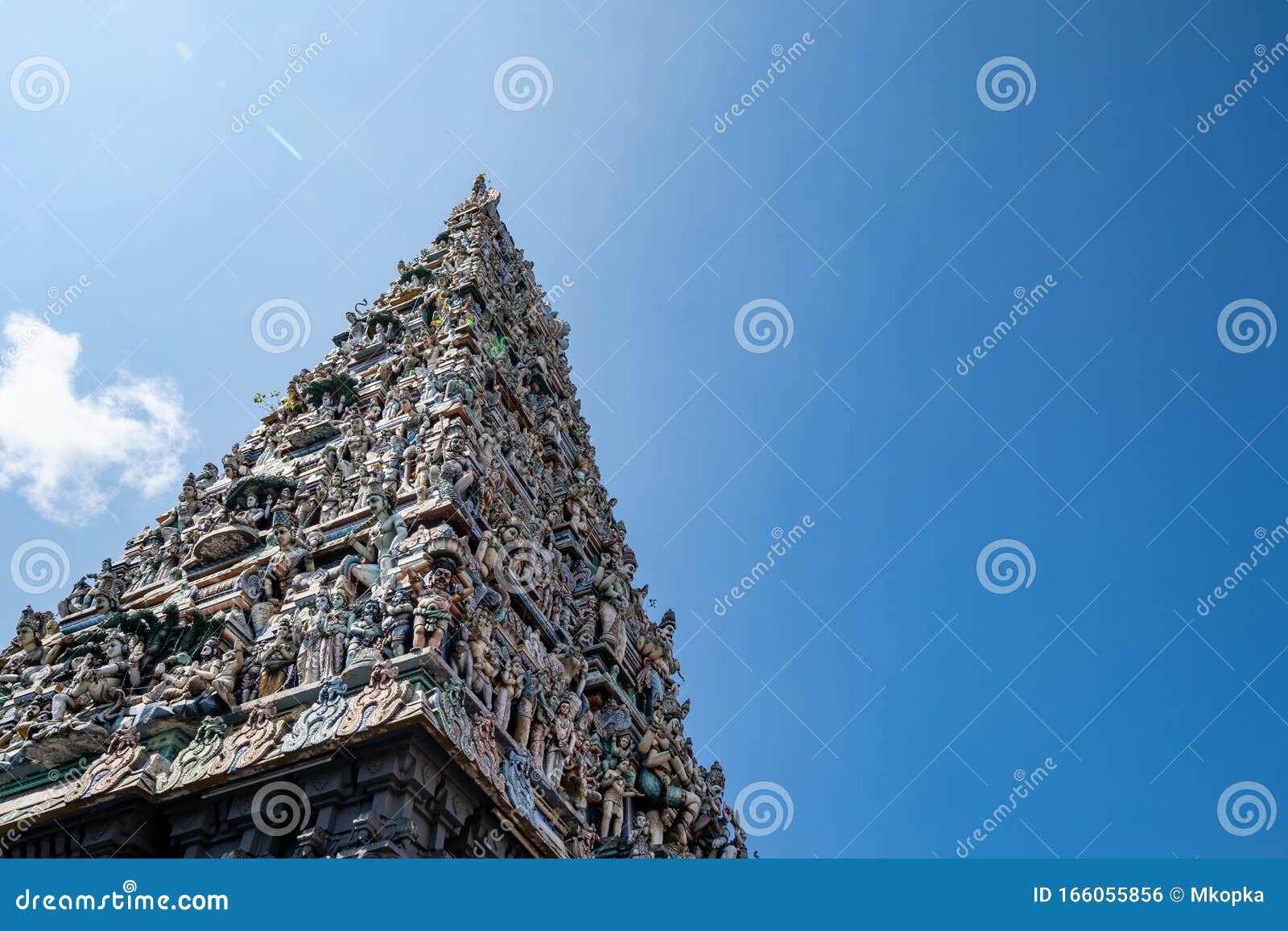 Negative Space Composition View Of The Sri Kailawasanathan Swami ...