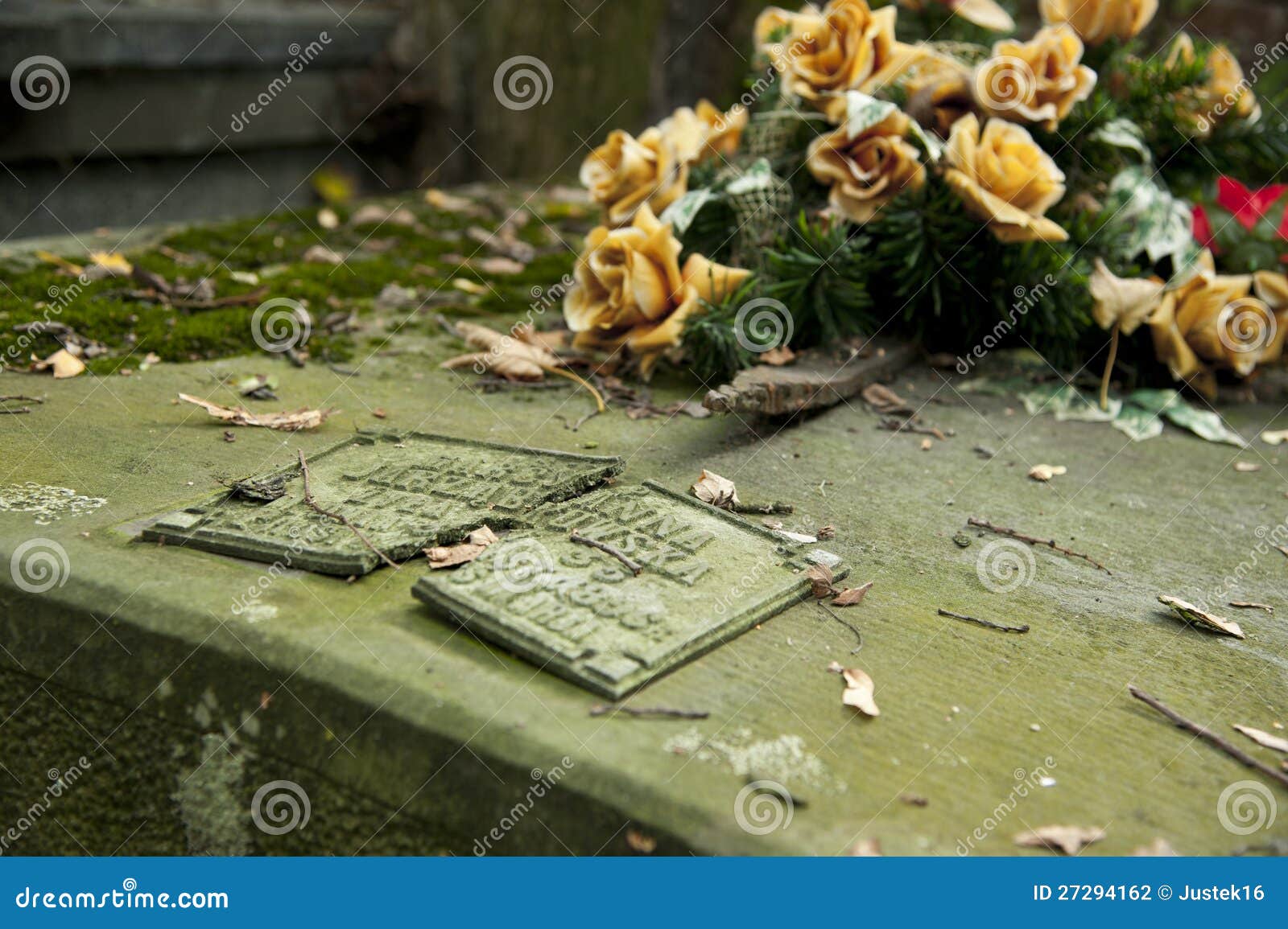 Neglected grave stock photo. Image of passing, broken - 27294162