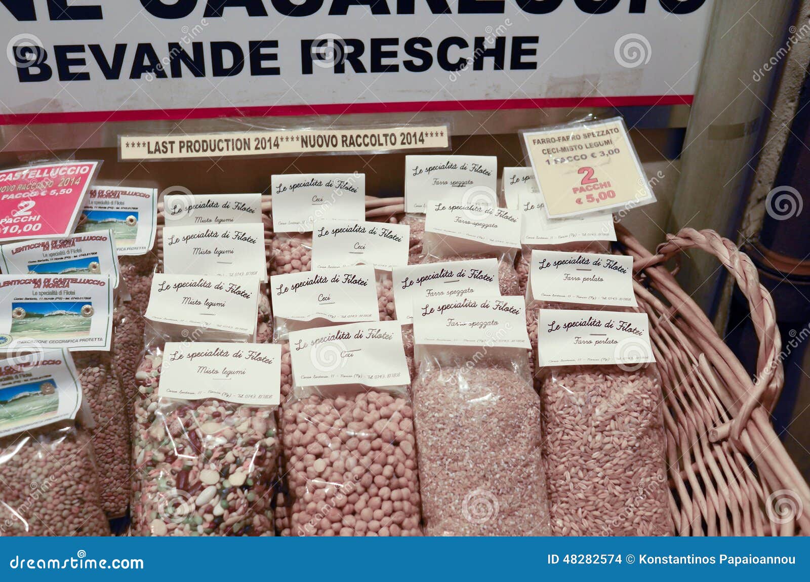 Negozio di alimentari immagine stock editoriale. Immagine di altare ...