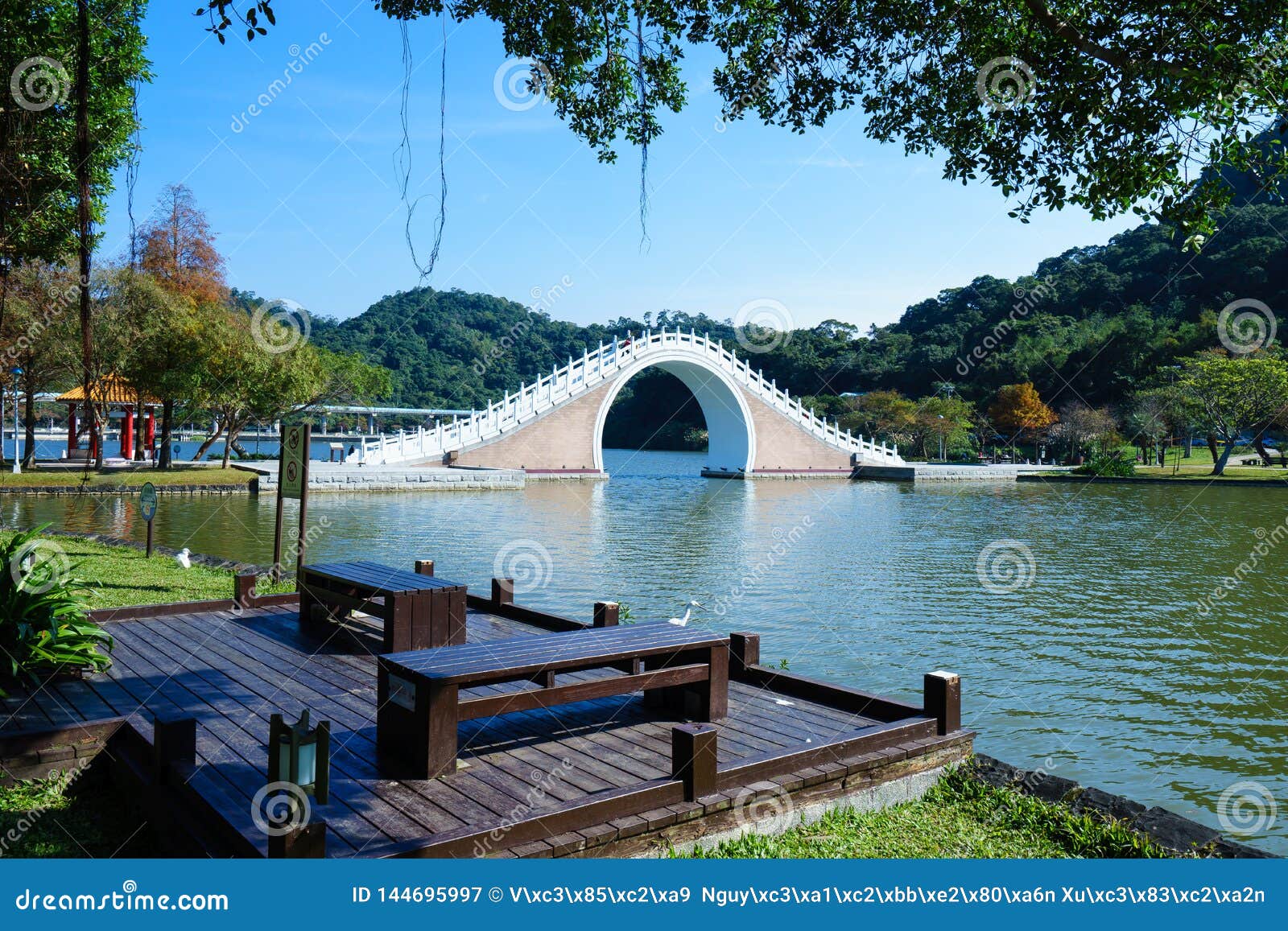 Neihu park in Taipei editorial photography. Image of chinese - 144695997