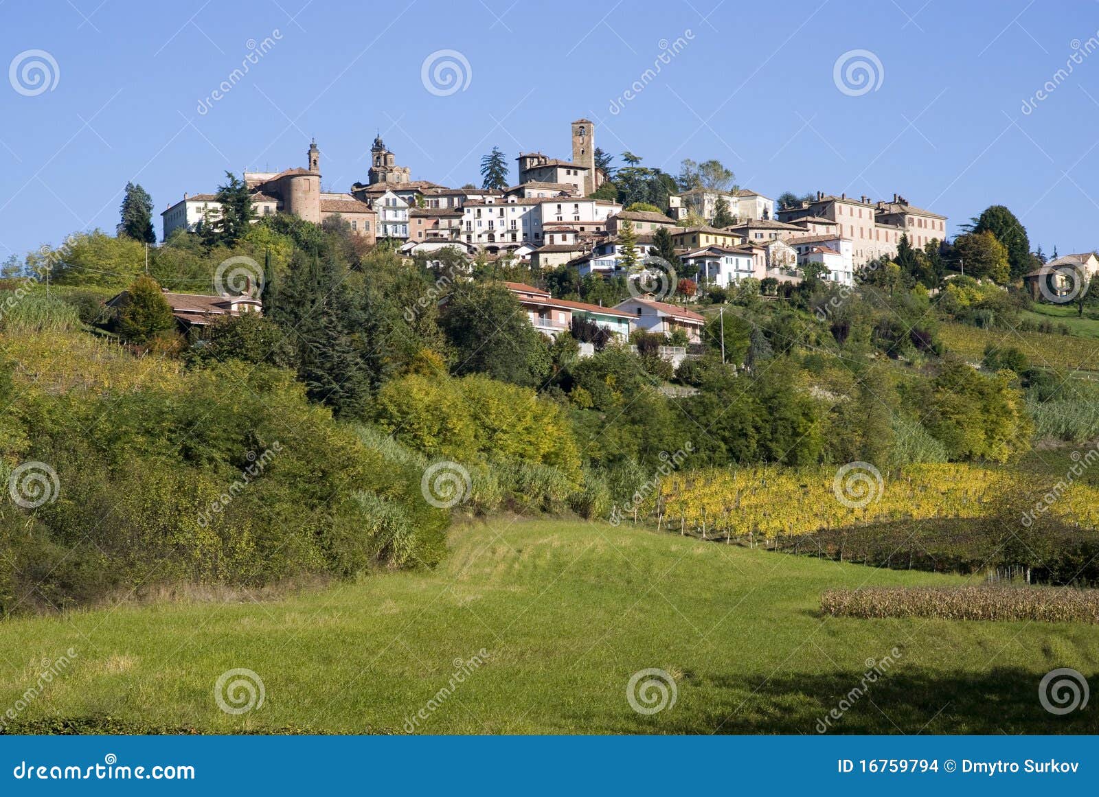 Neive. Historic hill town stock photo. Image of architecture - 16759794