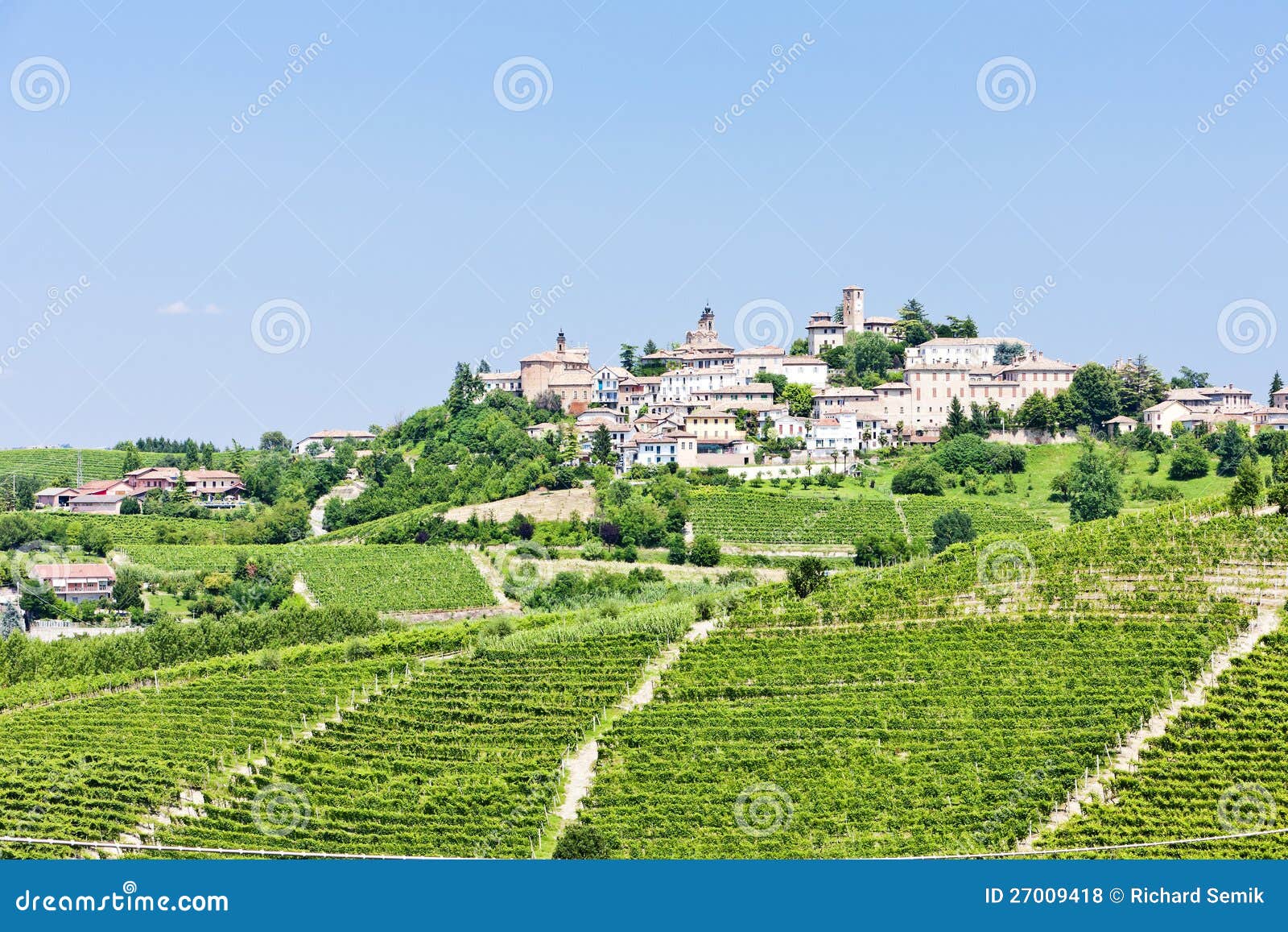Neive, Italy stock photo. Image of countryside, world - 27009418
