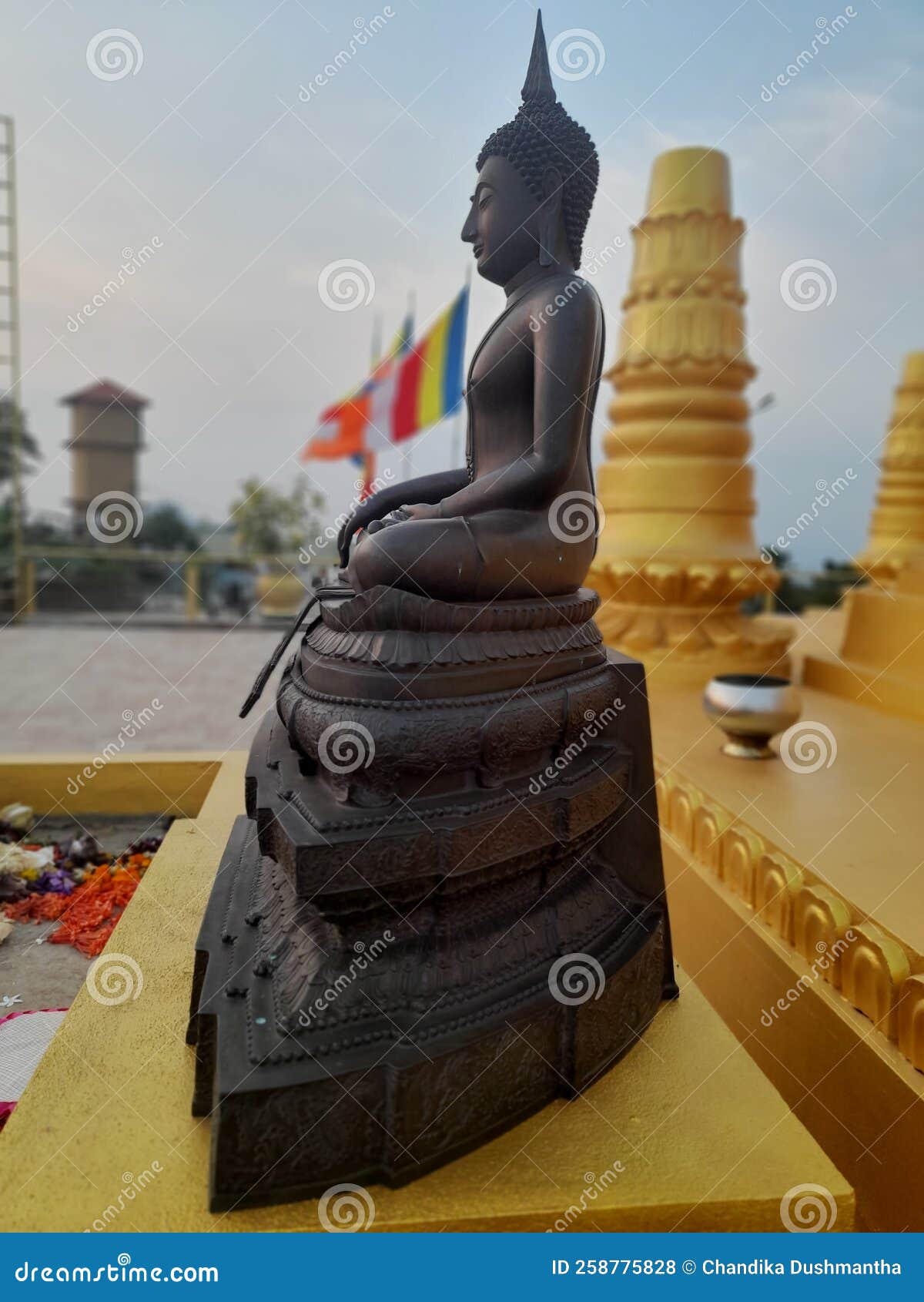 Nelligala Temple Buddha Statue Stock Photos - Free & Royalty-Free Stock ...