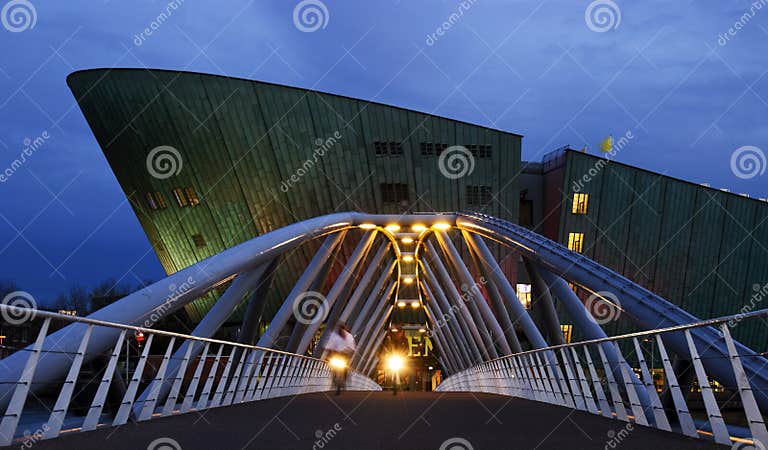 Nemo bridge stock image. Image of urban, night, museum - 35492195