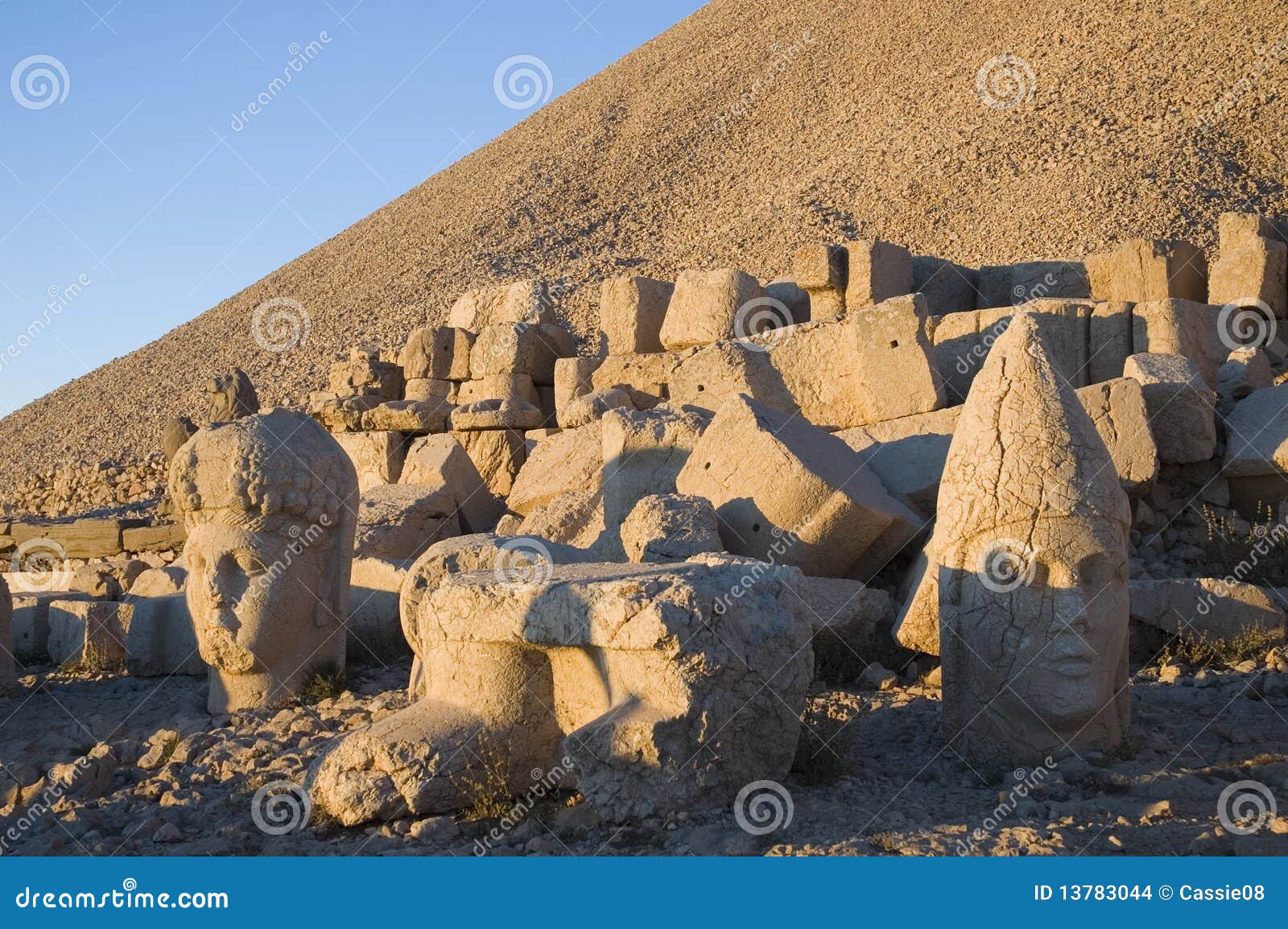 Nemrut statues stock photo. Image of head, explore, mountain - 13783044