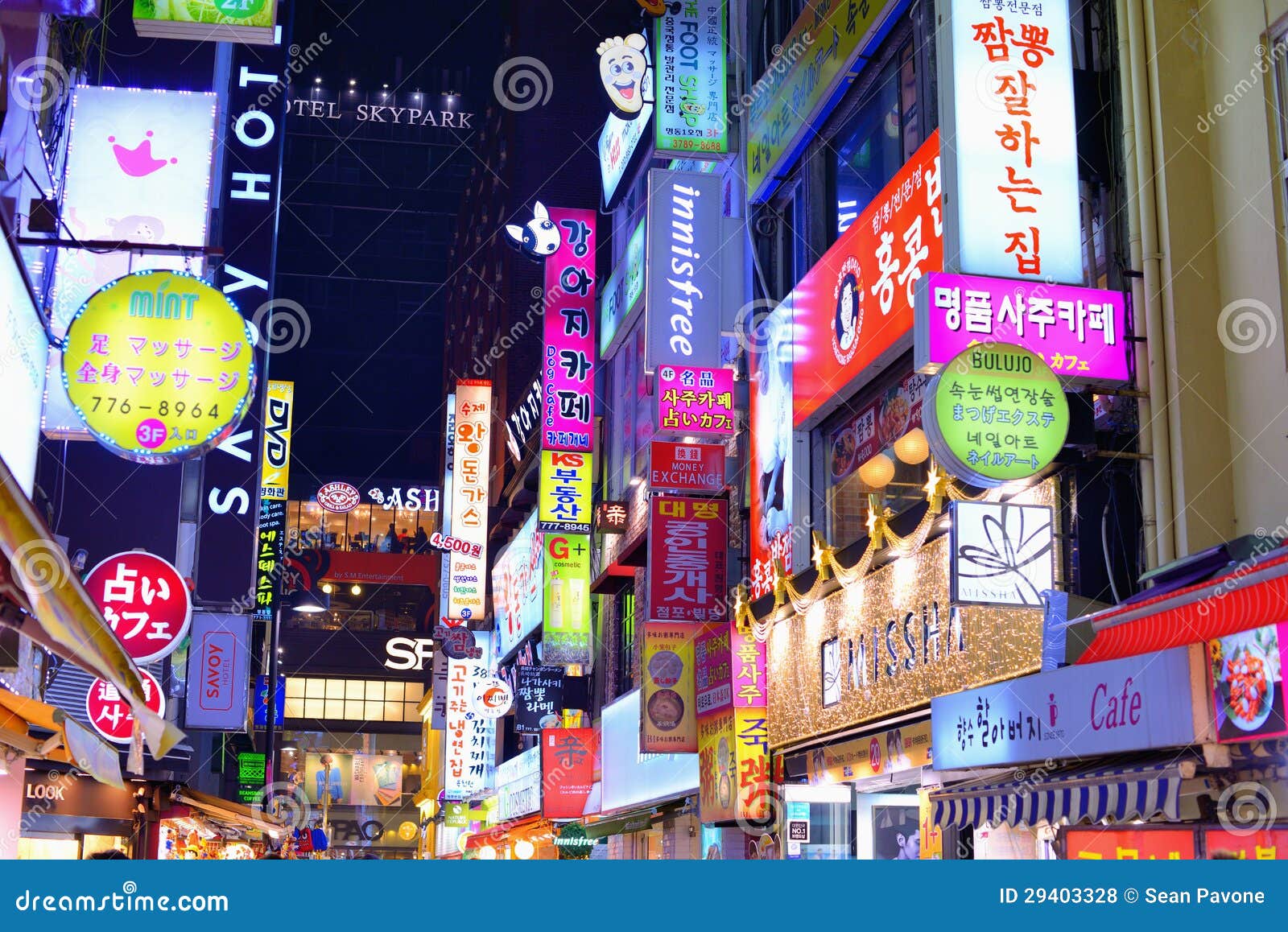 Neon Lights of Seoul editorial stock photo. Image of cityscape - 29403328
