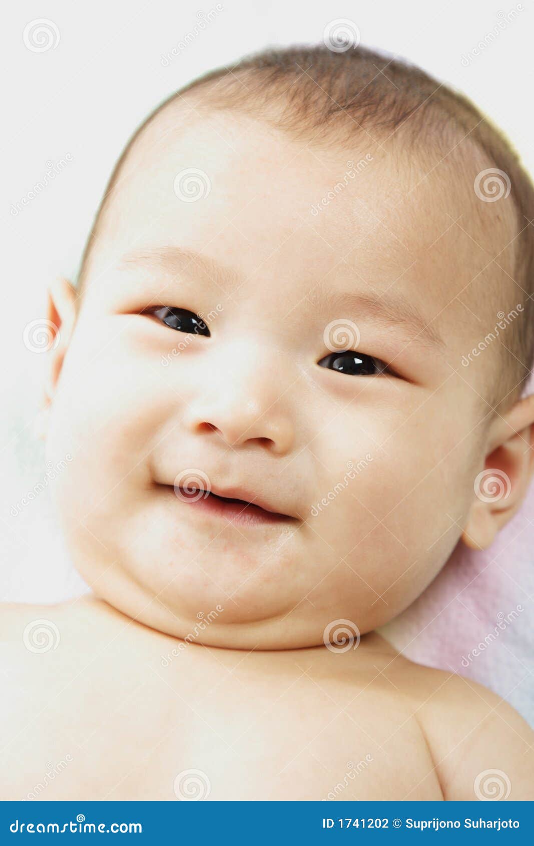 Neonato fotografia stock. Immagine di sano, innocente - 1741202