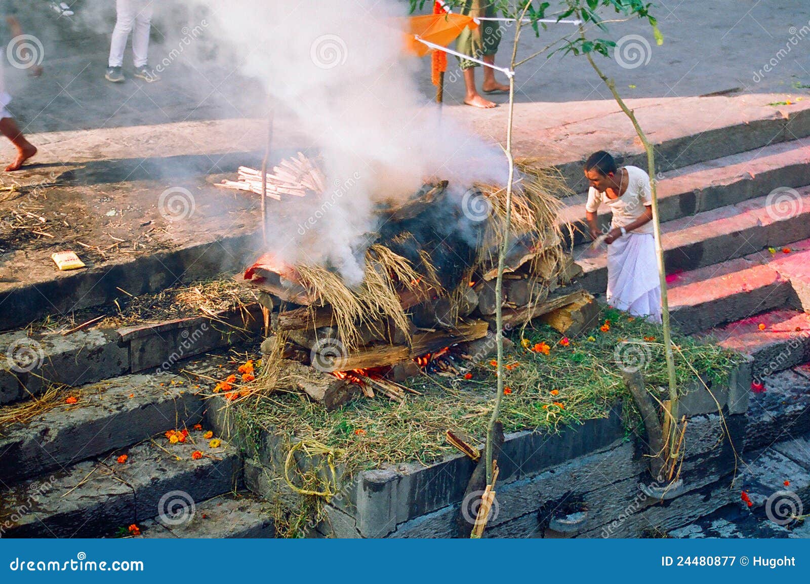 Nepal Cremation, Kathmandu editorial photography. Image of death - 24480877