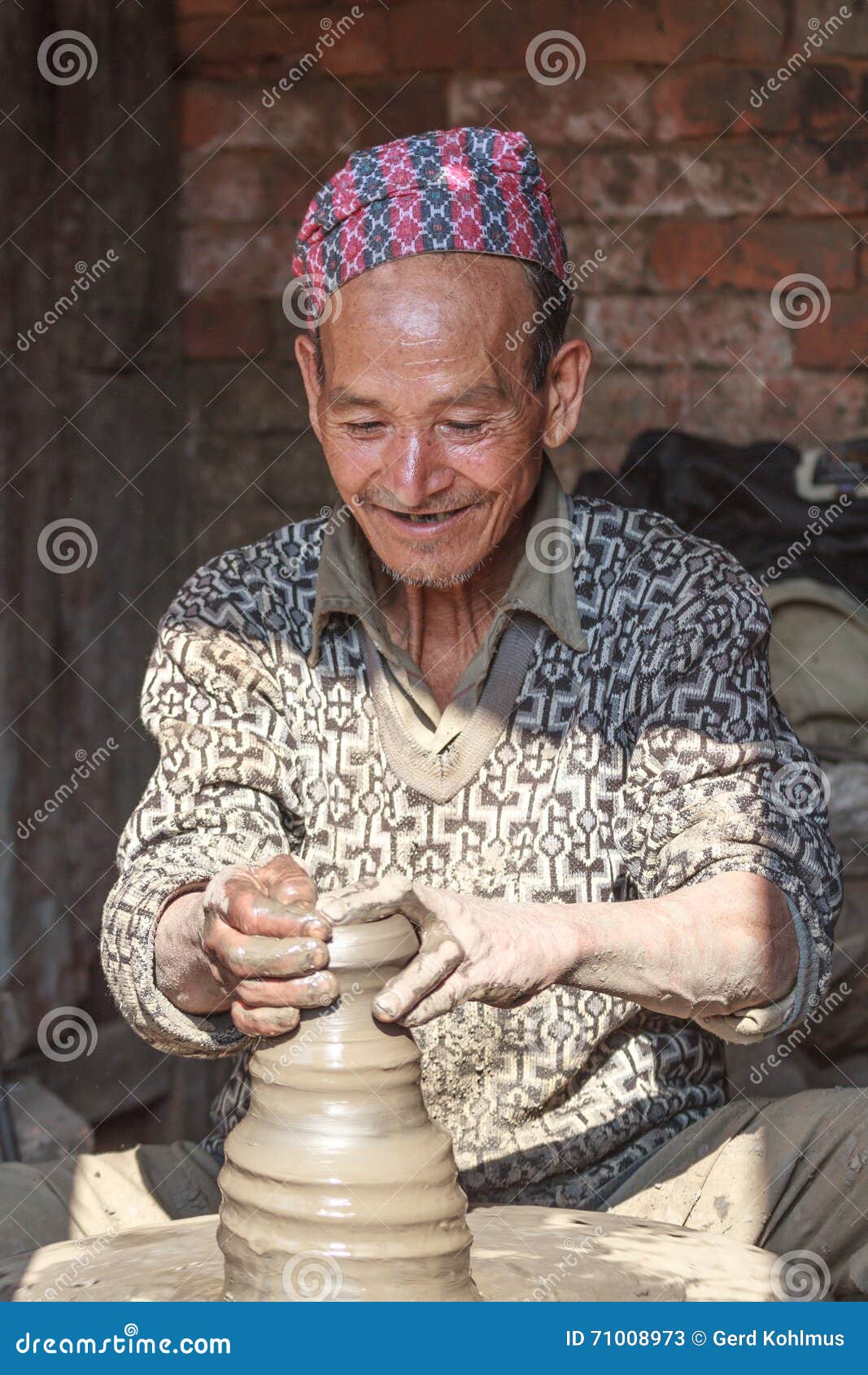 Pottery On Work, Plaster Mould For Ceramic Slip Casting And Others ...