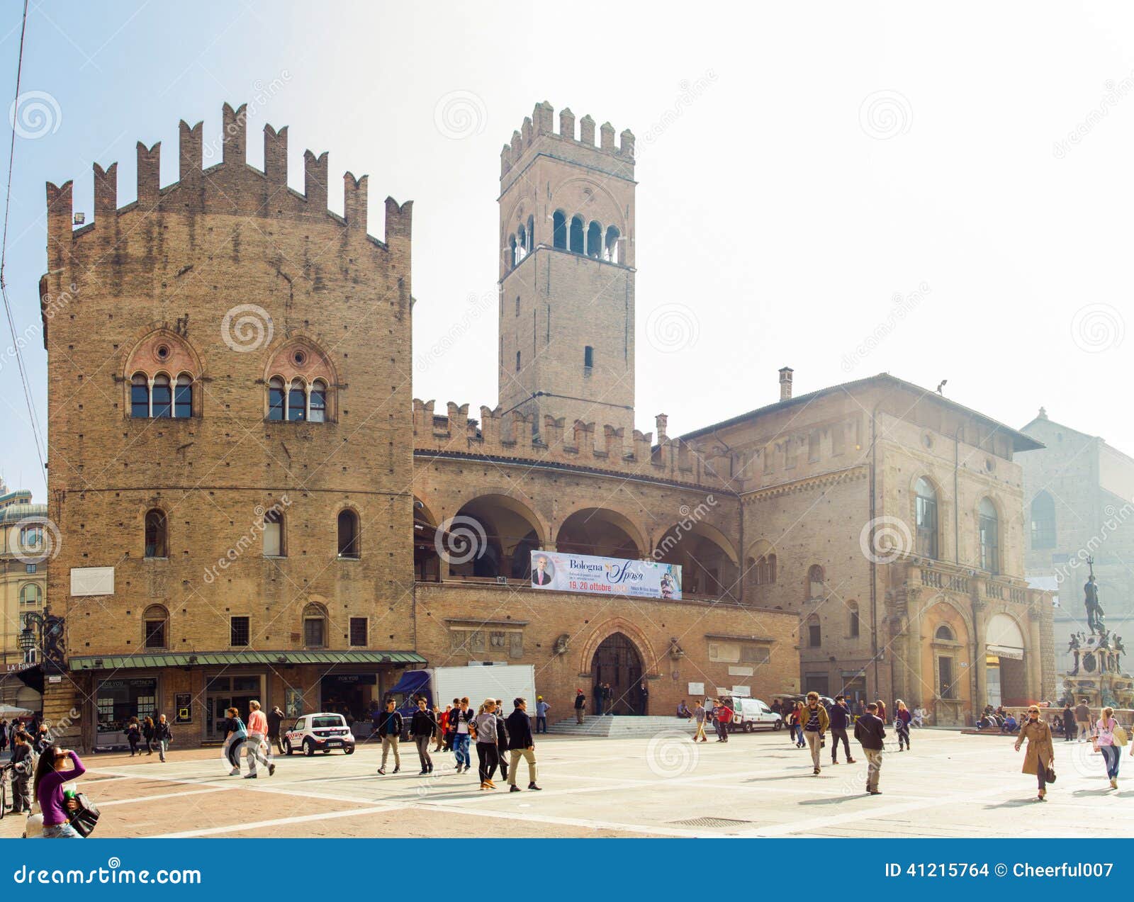 Neptune square, Bologna editorial stock image. Image of emilia - 41215764