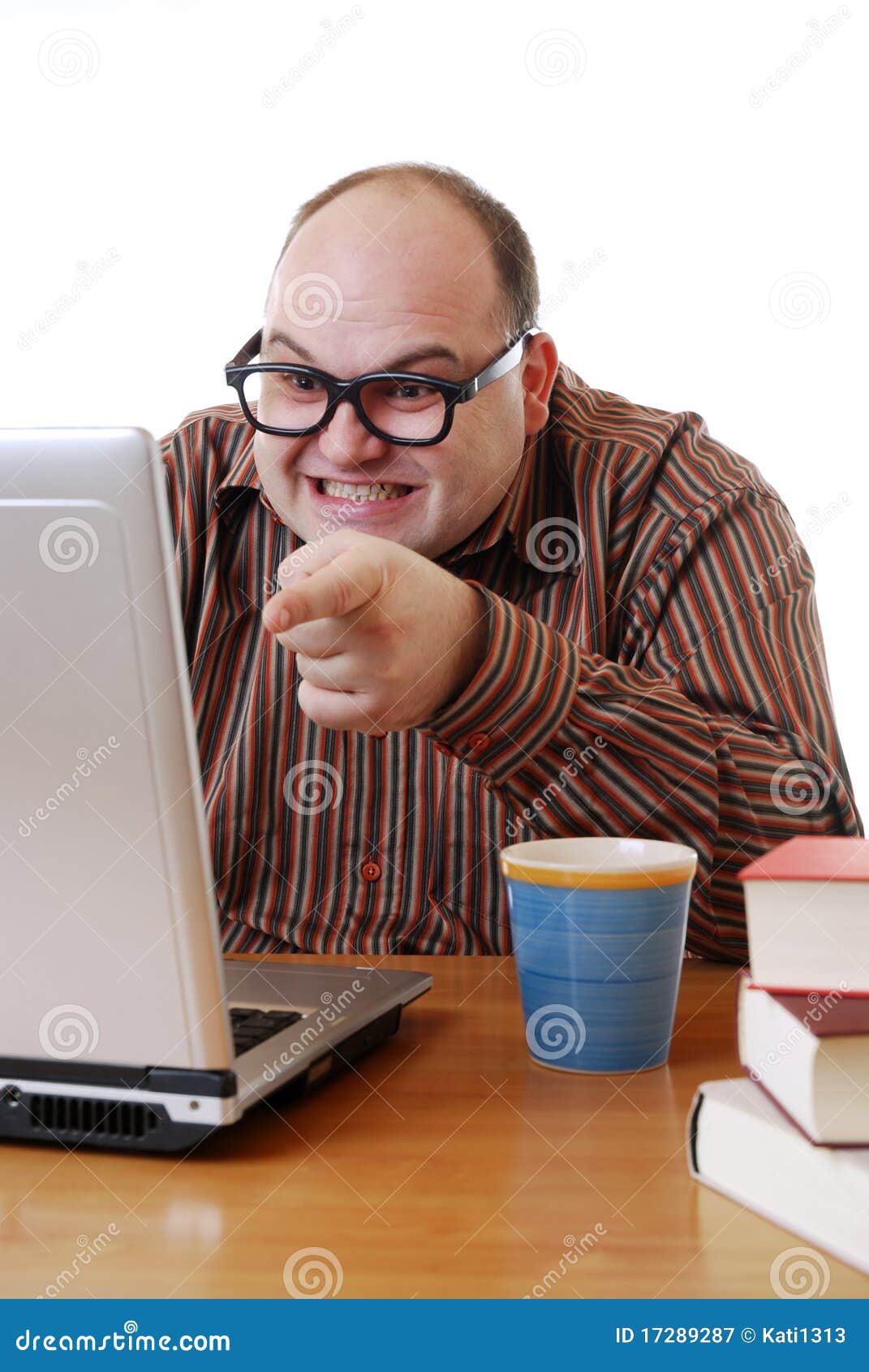 Nerd met laptop stock afbeelding. Image of boek, informatie - 17289287