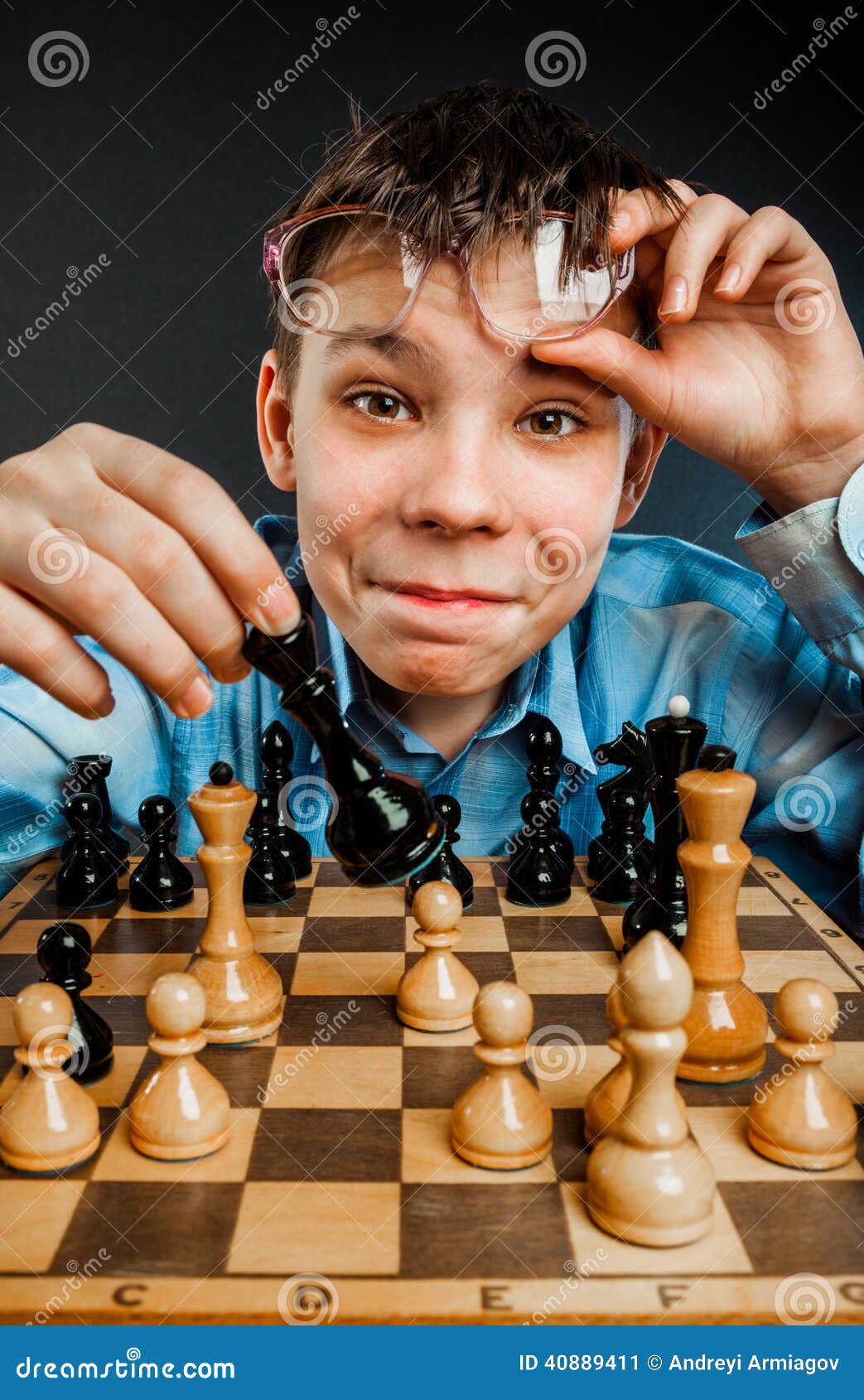 Nerd play chess stock image. Image of playing, child - 40889411
