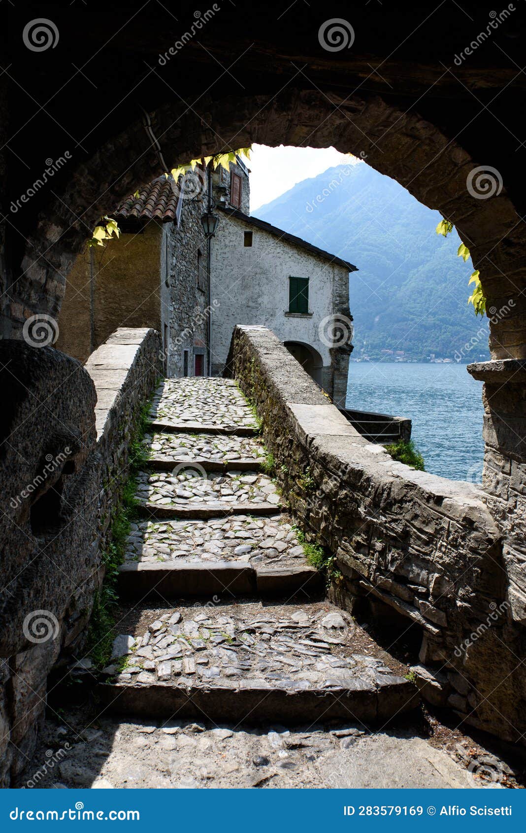 Nesso bridge stock image. Image of architecture, destination - 283579169