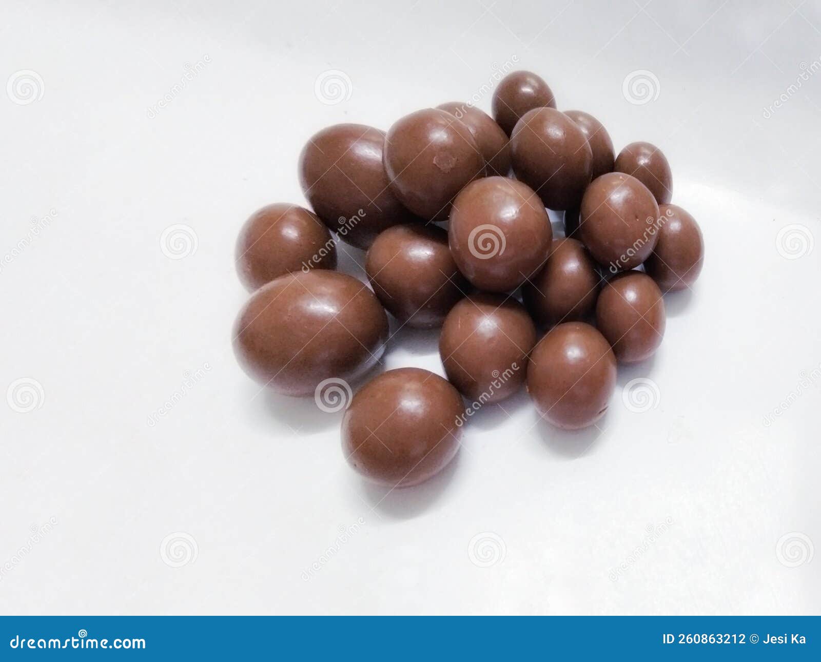 Nestle Kit Kat Bites stock photo. Image of nestle, brown - 260863212
