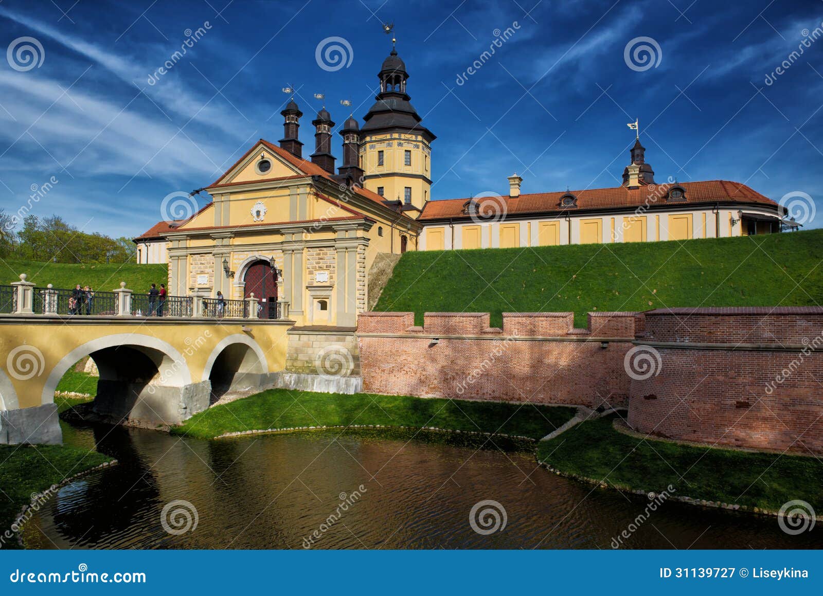 Nesvizhkasteel in Wit-Rusland Stock Afbeelding - Image of vesting ...