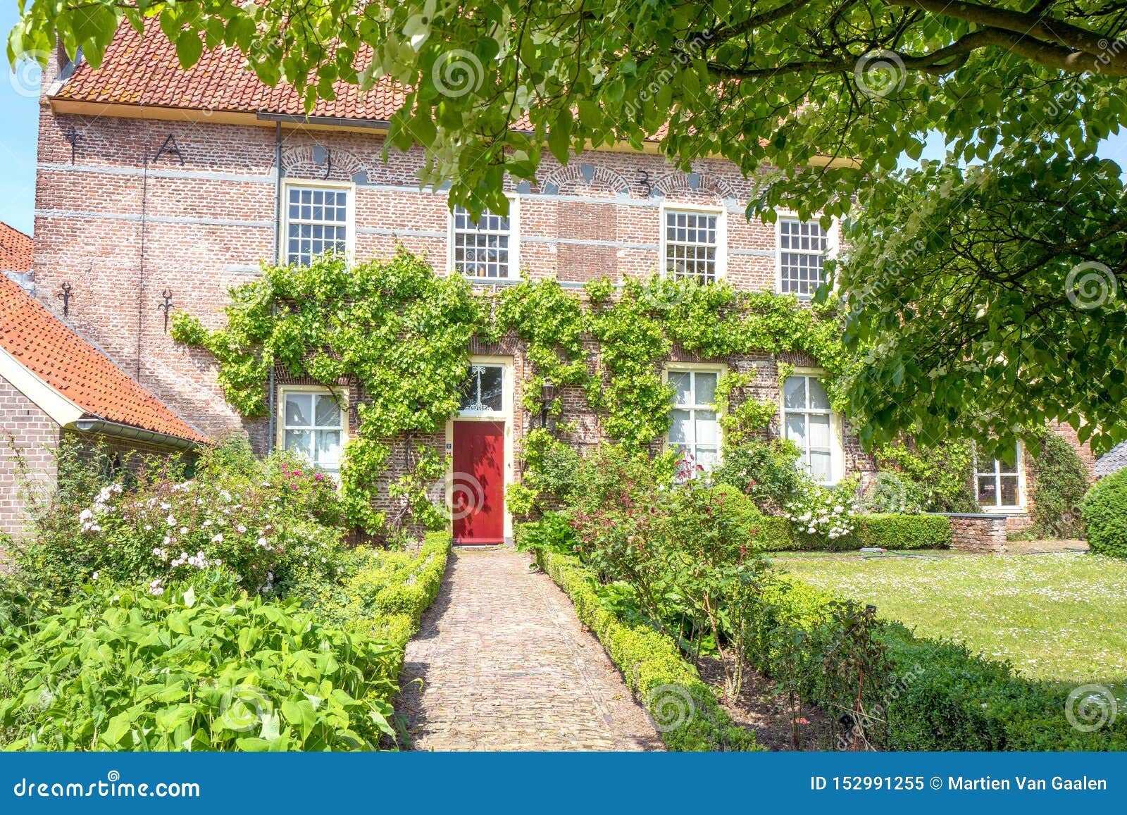 Historic Mansion in Bronkhorst. in the Netherlands Editorial Image ...