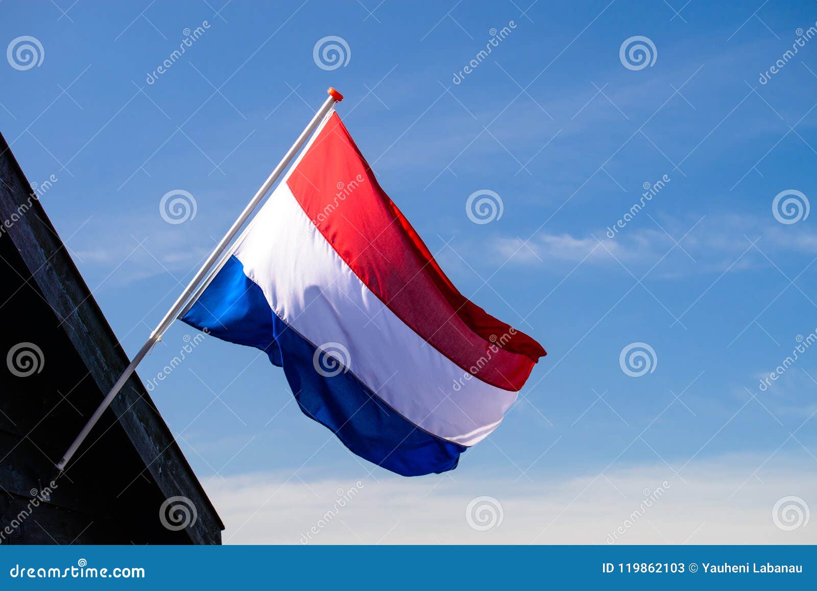 Dutch Flag 1600