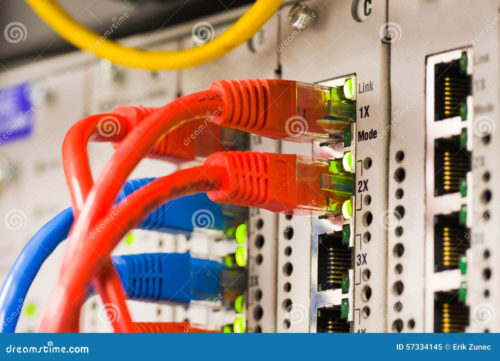 2,014 Router Network Connected Cables Stock Photos - Free & Royalty ...