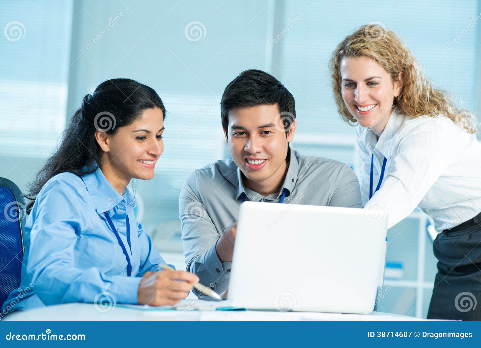 8,384 Colleagues Networking Stock Photos - Free & Royalty-Free Stock ...