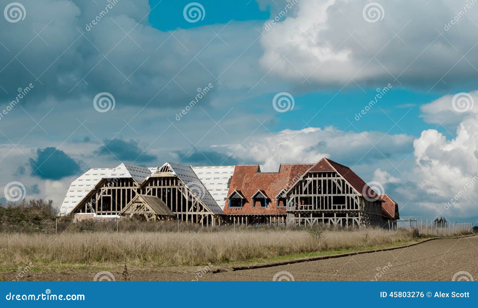 Neue Kirche, Die in Den Fennen Errichtet Wird Stockfoto - Bild von ...